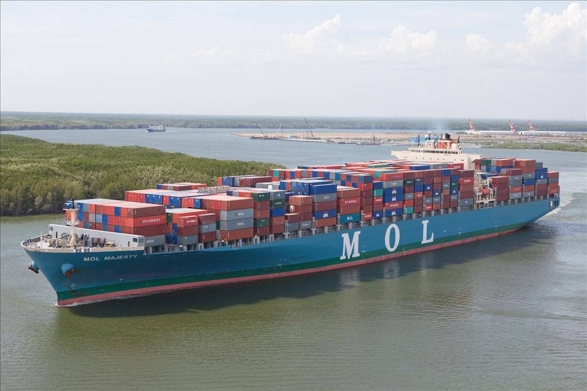 MOL Ships Selected As "2013 Best Quality Ships”