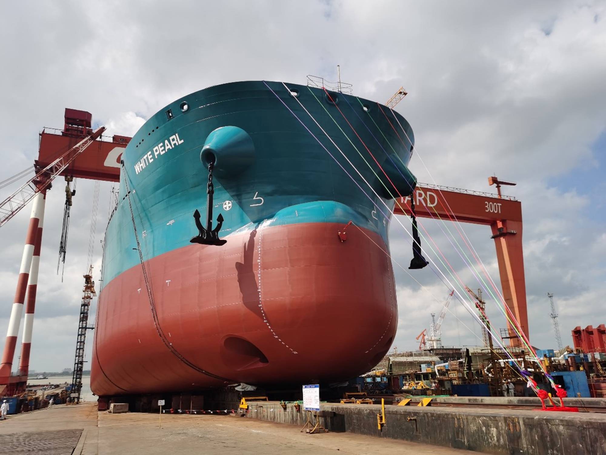 Clearlake Shipping Fixes 37,000-Dwt Asphalt Carrier