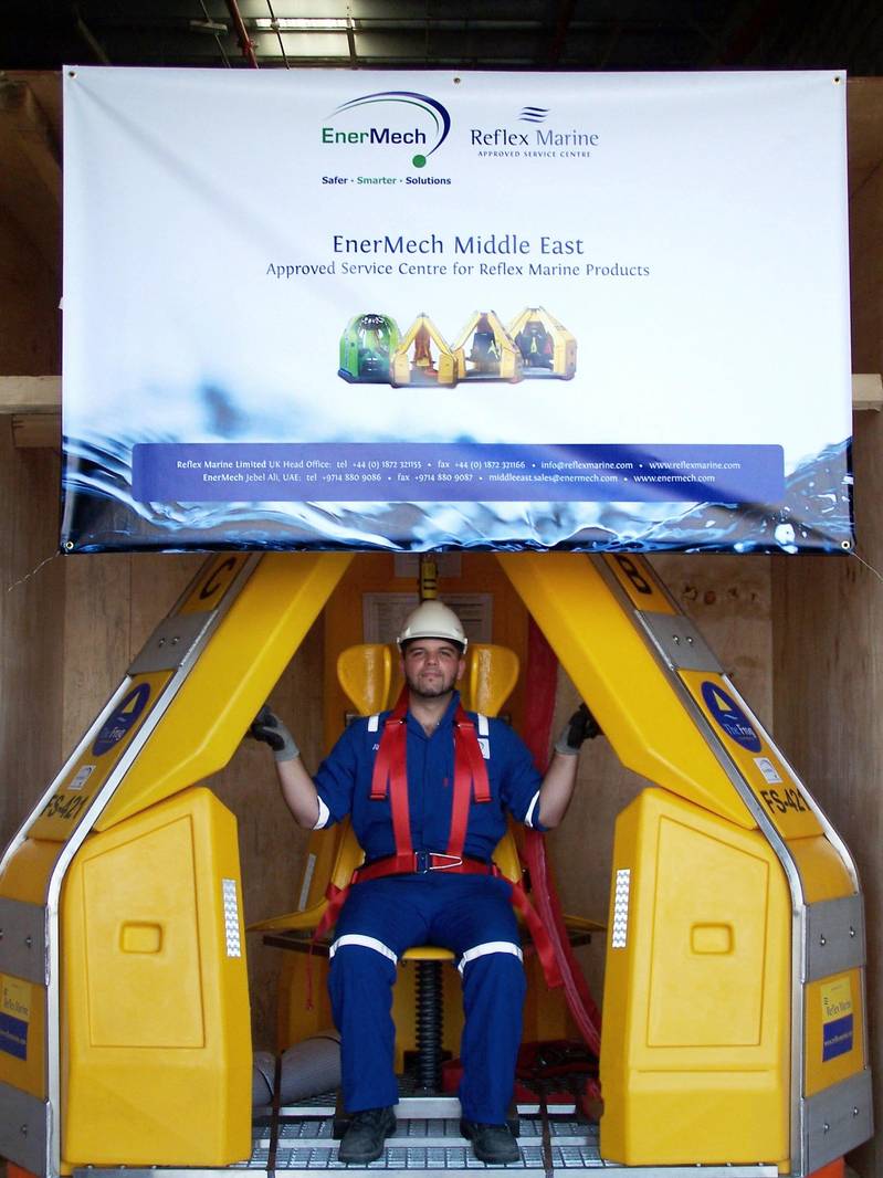 Reflex Marine Launches First Accredited Service Center