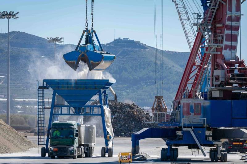 EU Temporarily Suspends Fertilizer Duties Amidst Hormuz Crisis