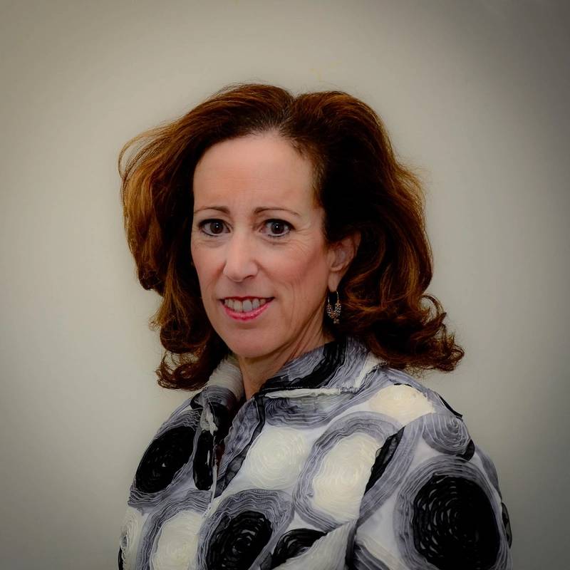 Port of Oakland Names Female Attorney