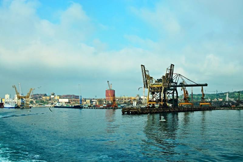 Italian Union Files Legal Complaint Against Snam's LNG Terminal Italian Union Files Legal Complaint Against Snam's LNG Terminal