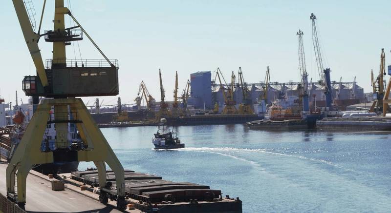 Romanian Port Can Ship More Ukraine Grain After Collapse of Black Sea Deal