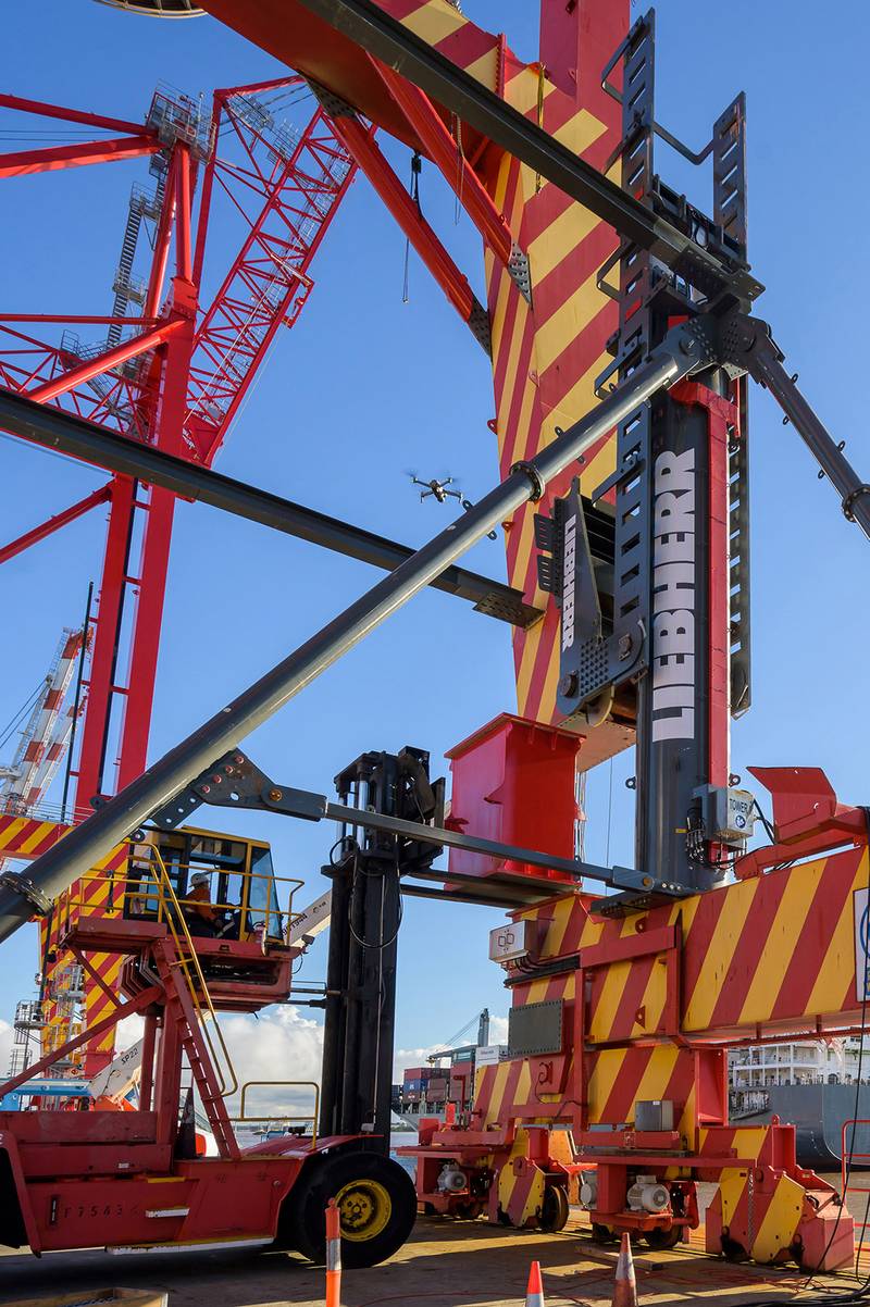 VIDEO: Liebherr Debuts Lift Height Extension of STS in Australia