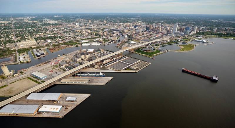 Port Milwaukee Cargo Volumes Rise in 2020
