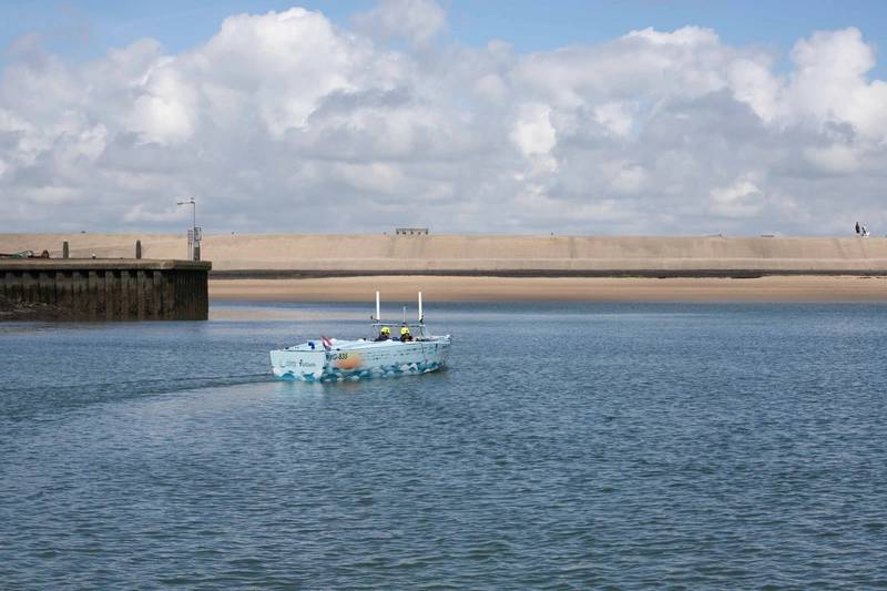Delft Students Cross North Sea on Self-Built Hydrogen Boat