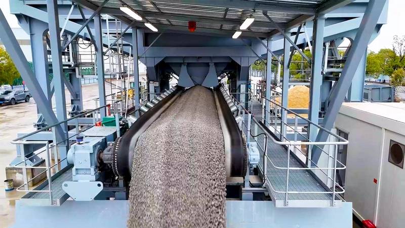 GravityVibe in Action: Self-Unloader Optimized