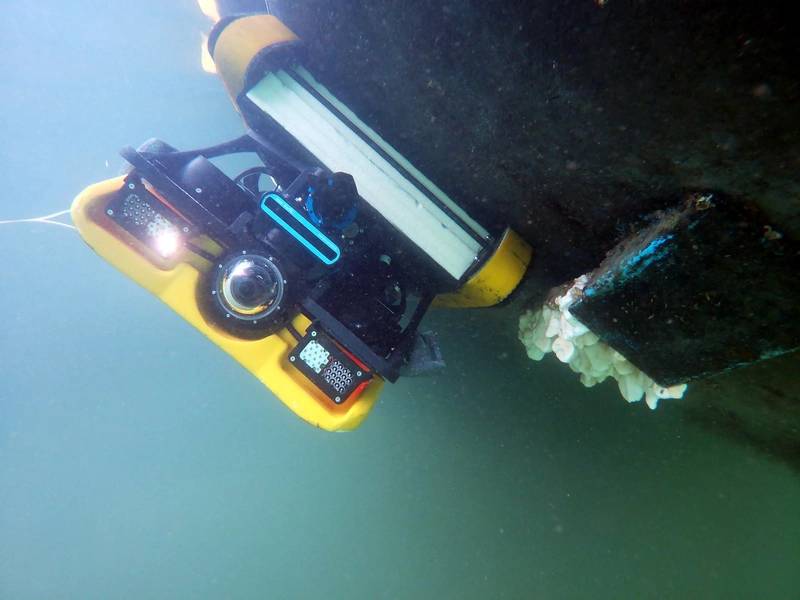 Greensea’s New Ship Hull Crawler Tech Launches with VideoRay Defender ROV