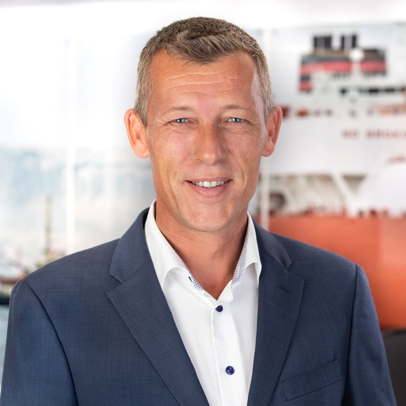 Svitzer Appoints Jeeninga, McKeating as Cluster Managers Svitzer Appoints Jeeninga, McKeating as Cluster Managers