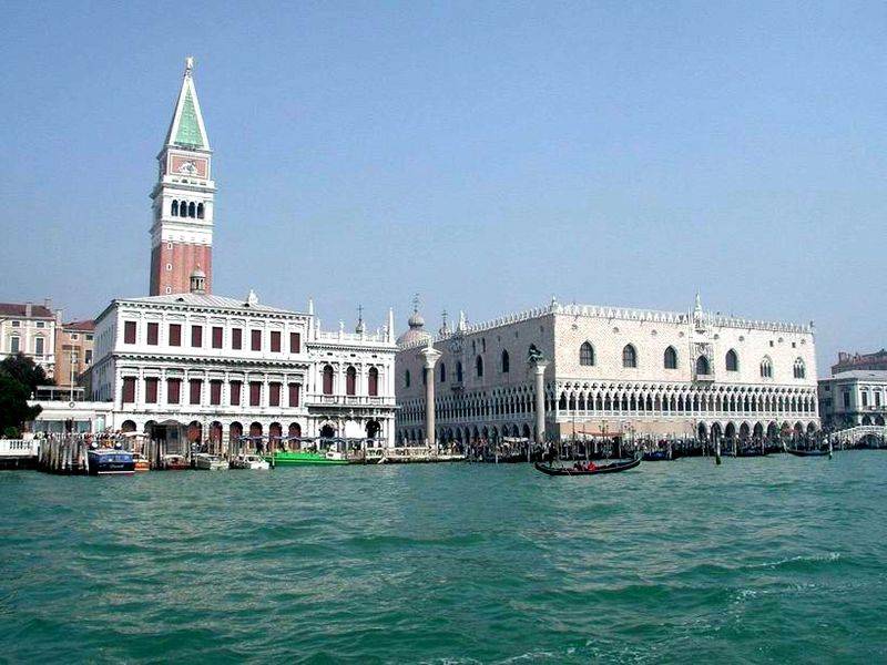 Venice 'Blue Flag' Accord Signed