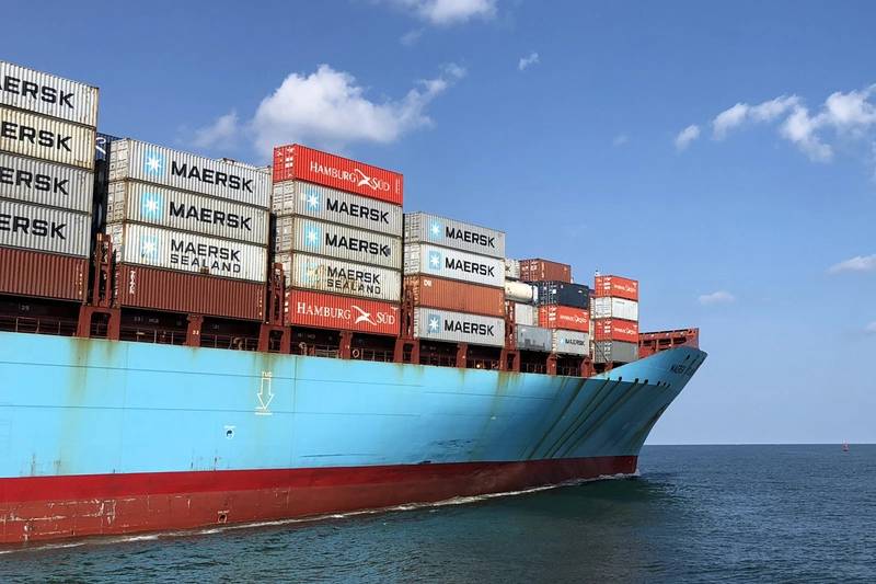 Maersk to Spend $2 Bln to Meet 2020 Sulphur Cap