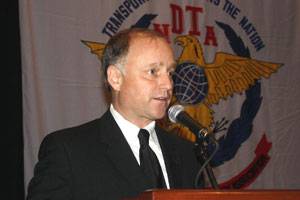 Tom Crowley Receives NDTA Award