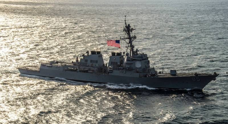 Navy Destroyer Contracts for HII & BIW