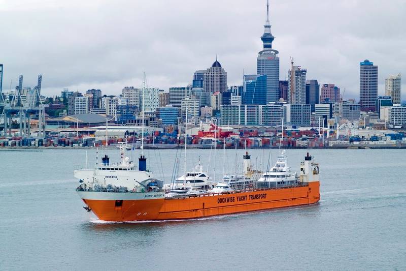 Dockwise Offers Southbound Superyacht Discount Deliveries