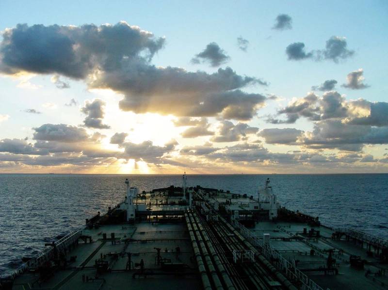 Oil Tankers Run Gauntlet in Nigeria's 'Pirate Alley'