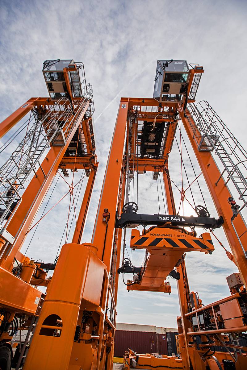 Konecranes Noell Straddle Carriers to Thessaloniki