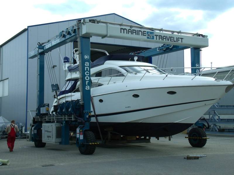 Marine Travelift Delivers Boat Hoist to Ancora Marina