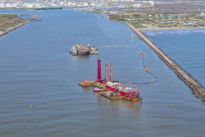 Dredging: Managing the Impact of Channel Deepening and Widening on ...