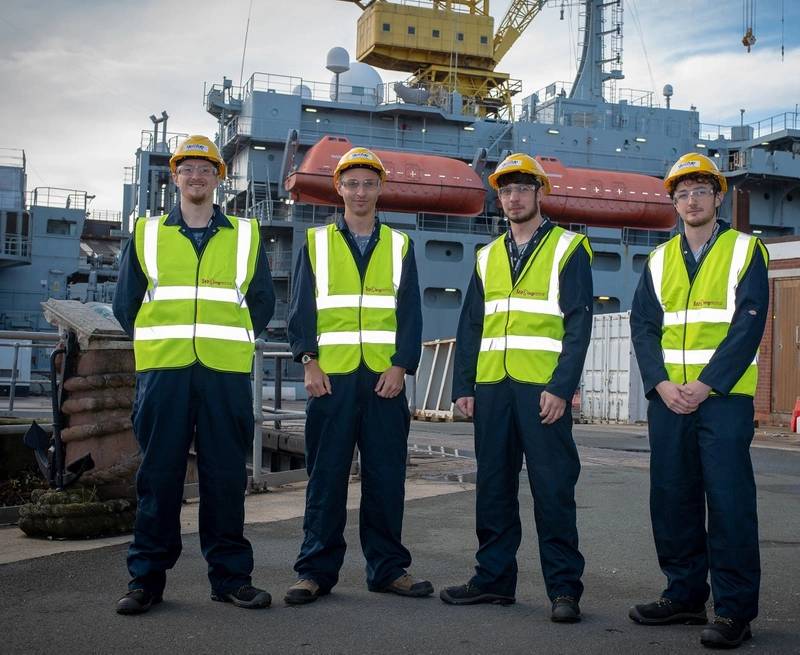 SeaKing Hires Apprentices