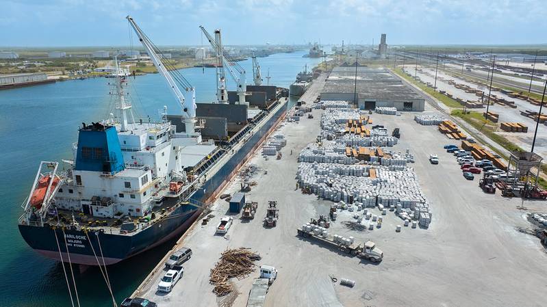 Port of Brownsville to Limit Ship Traffic Due to Hurricane Beryl