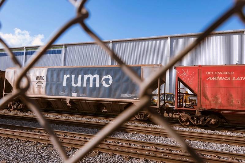 Rumo to Sell Stake in Brazil Port Terminal to Bunge, Zen-Noh for $115 ...